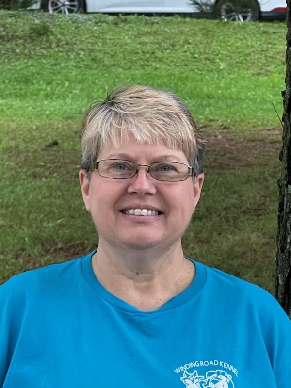 Meet the Staff at Winding Road Kennel | Parkersburg, WV